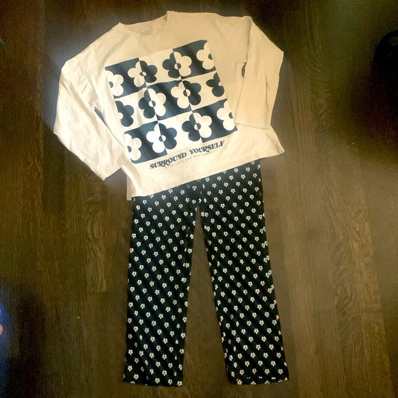 Zara | Matching Sets | Zara 2piece Set Lsleeve Top And Knit Pants ...